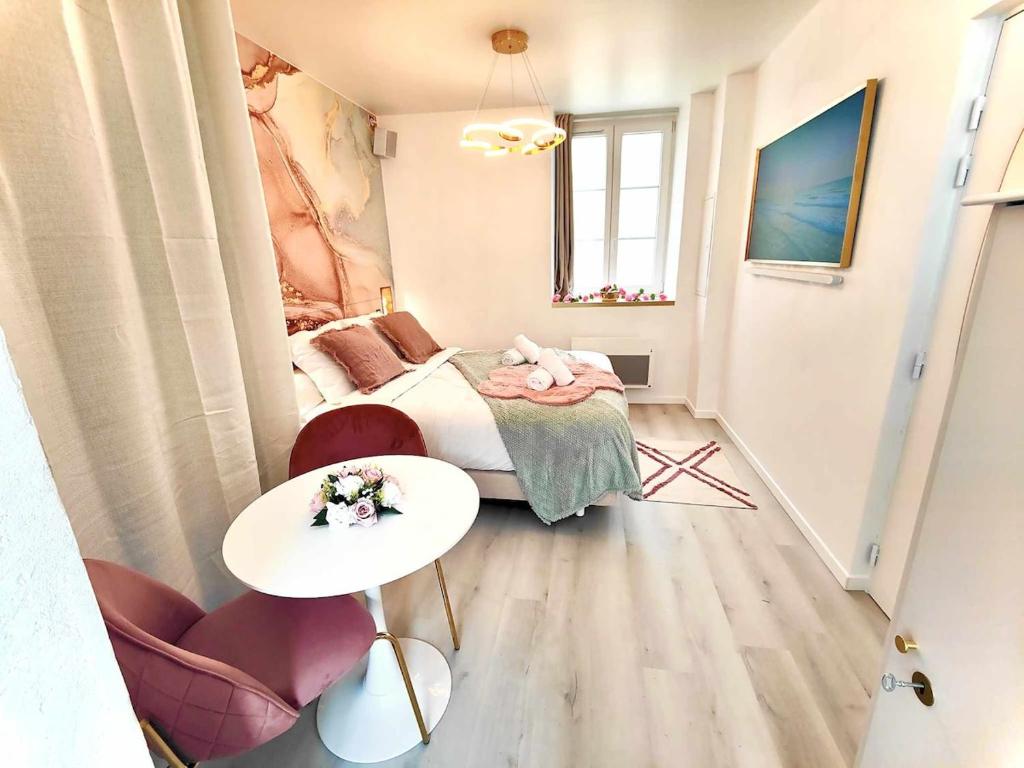 From €39pp - MRODBNB - Escapade Romantique - Appart Neuf- 25m Plage ...