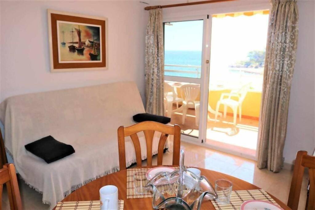 34B VORA 1 dormitorio con vistas al mar, Calpe from €39pp