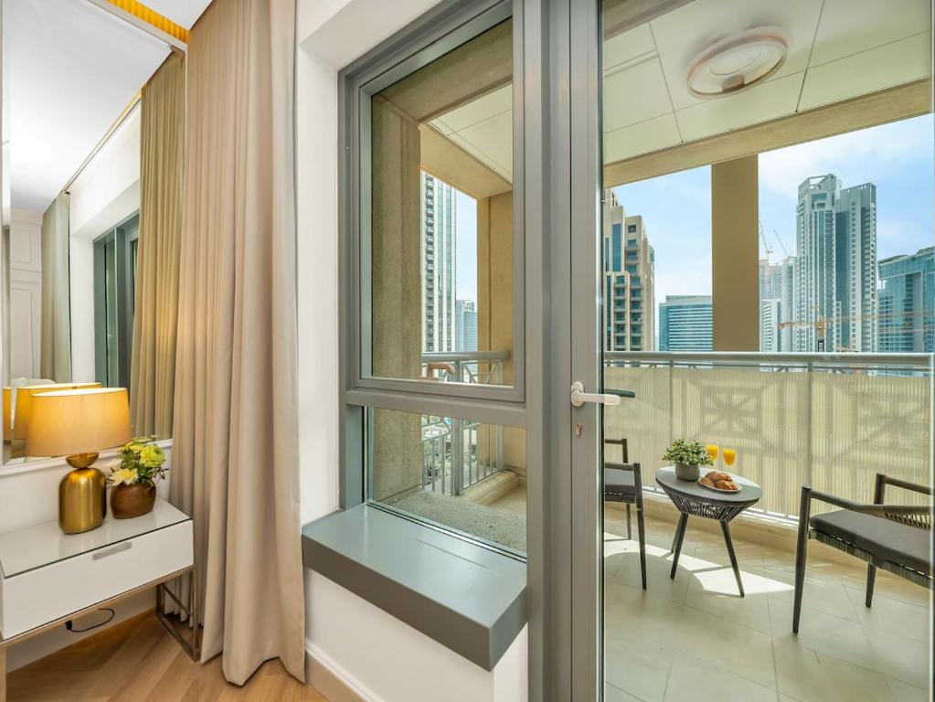 Kensington - Chic Studio 5 min to Dubai Mall from $39pp
