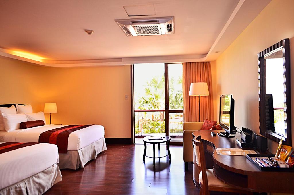 Thunderbird Resorts - Rizal, Binangonan | 2025 Updated Prices, Deals