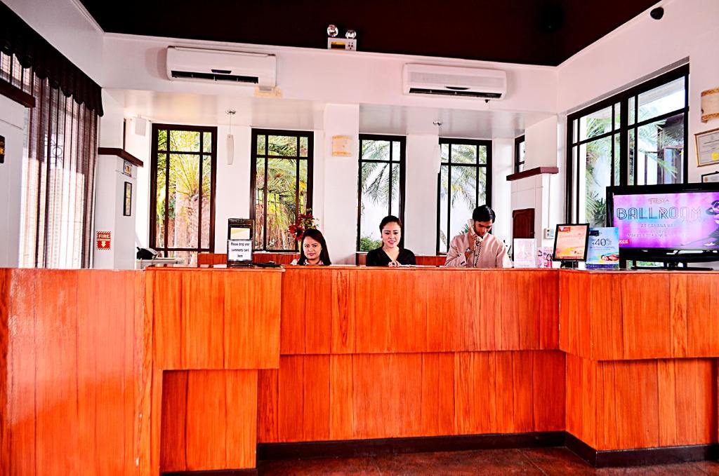 Thunderbird Resorts - Rizal, Binangonan | 2024 Updated Prices, Deals