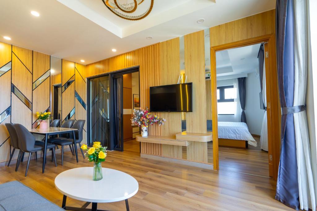 TMS Sea View Building, Quy Nhon from $21 - Book Now