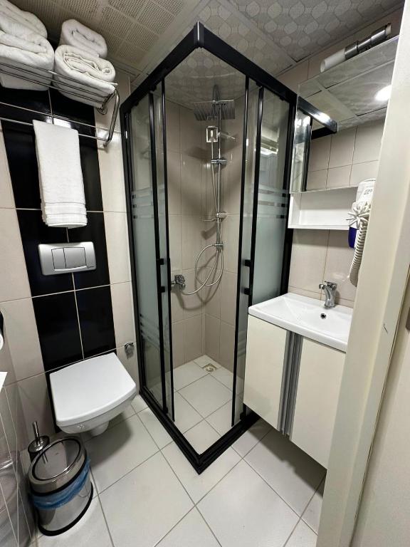 zebra otel buca from €30 - Book Now