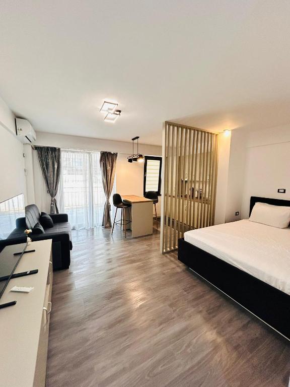 Asi Marine Rentals Entire apartment (Saturn) - Deals, Photos & Reviews