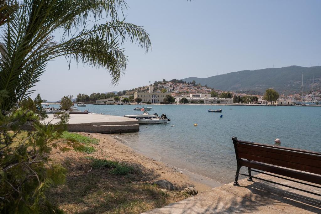 Blue Lemon Hideaway, Poros from €59pp - Book Now