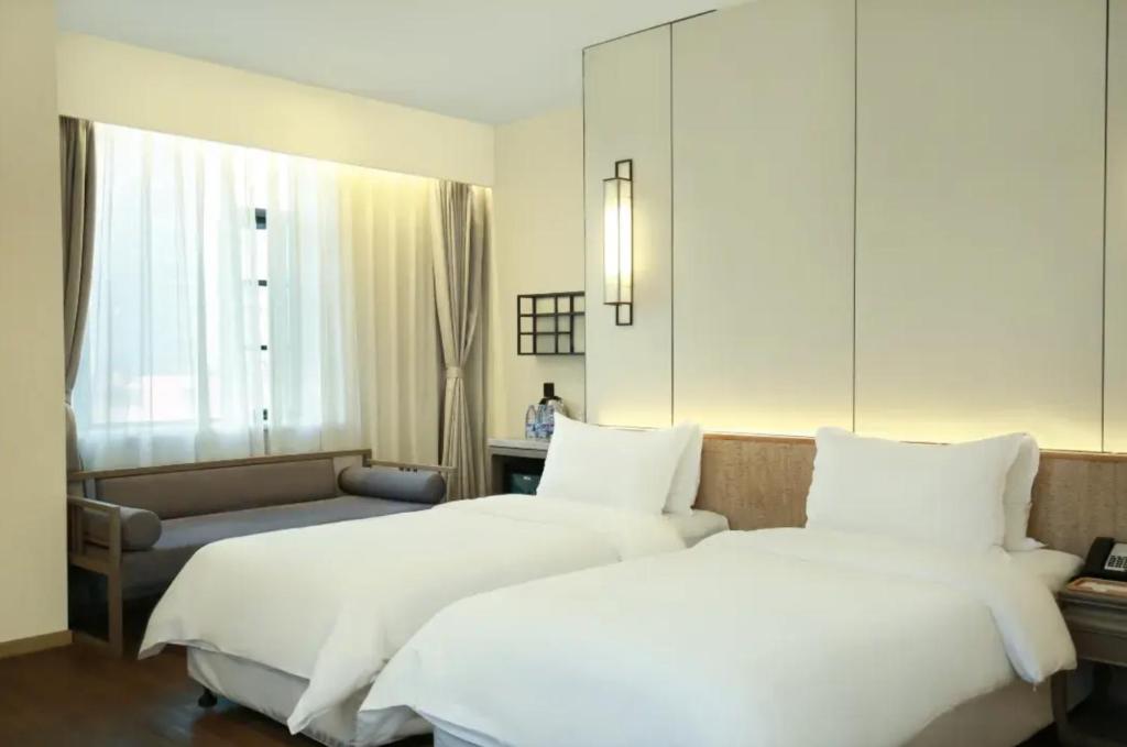 From $62 - The Hidden House, Chengdu Chunxi Road Tianfu Square Branch