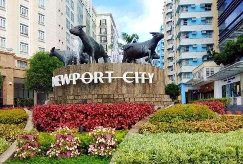 From $13 - Homey Studio at Two Palm Tree Across NAIA T3 Airport, Manila