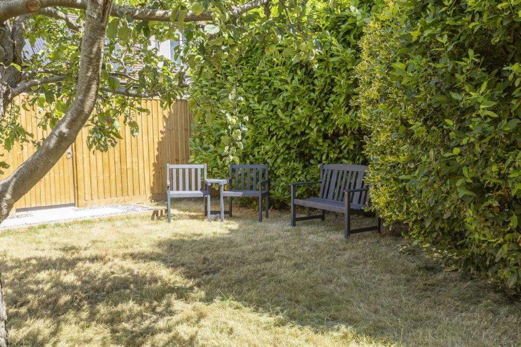 Bell House Oxford - The Quill from £43pp - Book Now