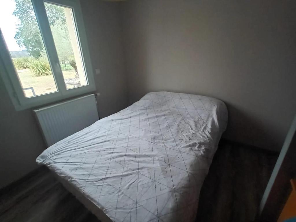 From €68 - Location chambre à 5 min du circuit des 24 H du Mans, Ruaudin