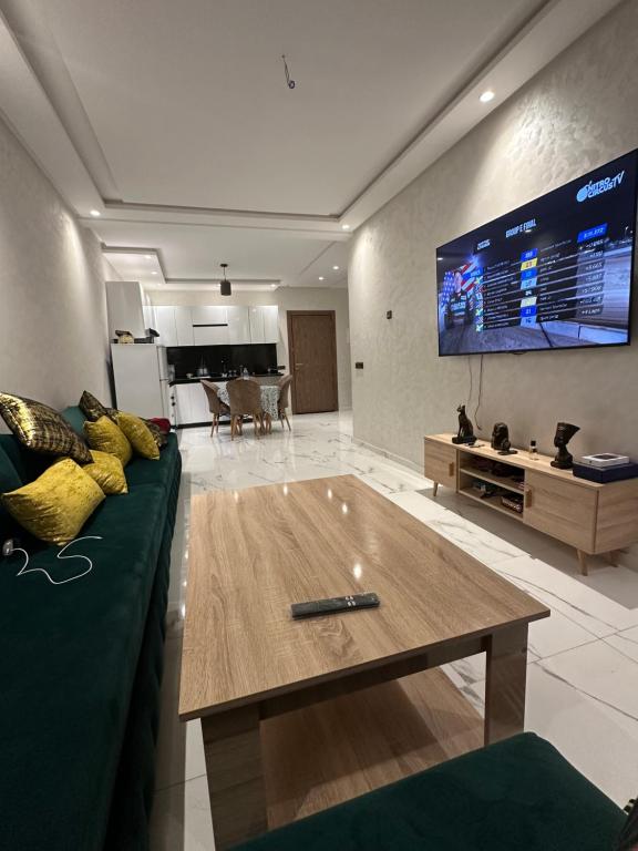 Appartement Mehdia vue sur mer, Kenitra from €51pp - Book Now