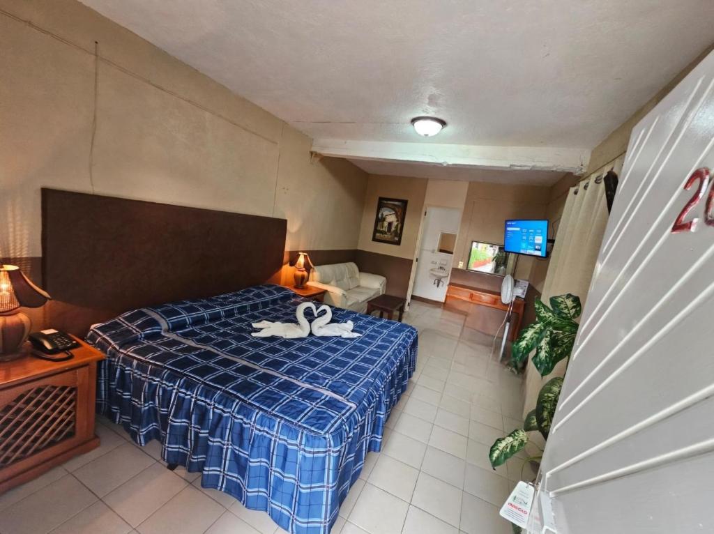탕간시쿠아로 데 아리스타의 Hotel y Cabañas Manolo (Hotel y Cabanas Manolo) :: 아고다 ...