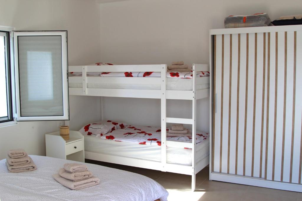 House Lantina, Vala from €33 - Book Now
