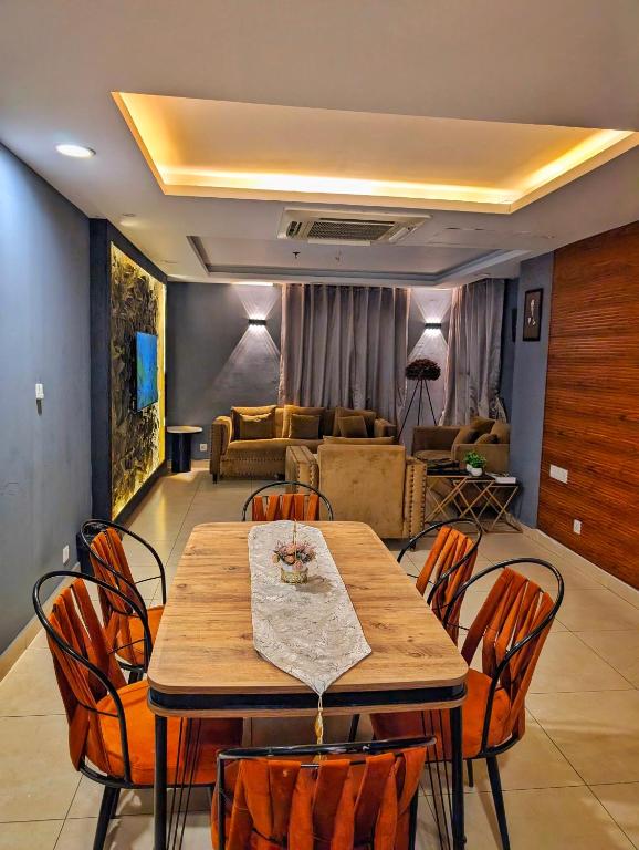 From $17 - Two Bedroom Executive Suite Gold Crest Mall DHA Phase 4, Lahore