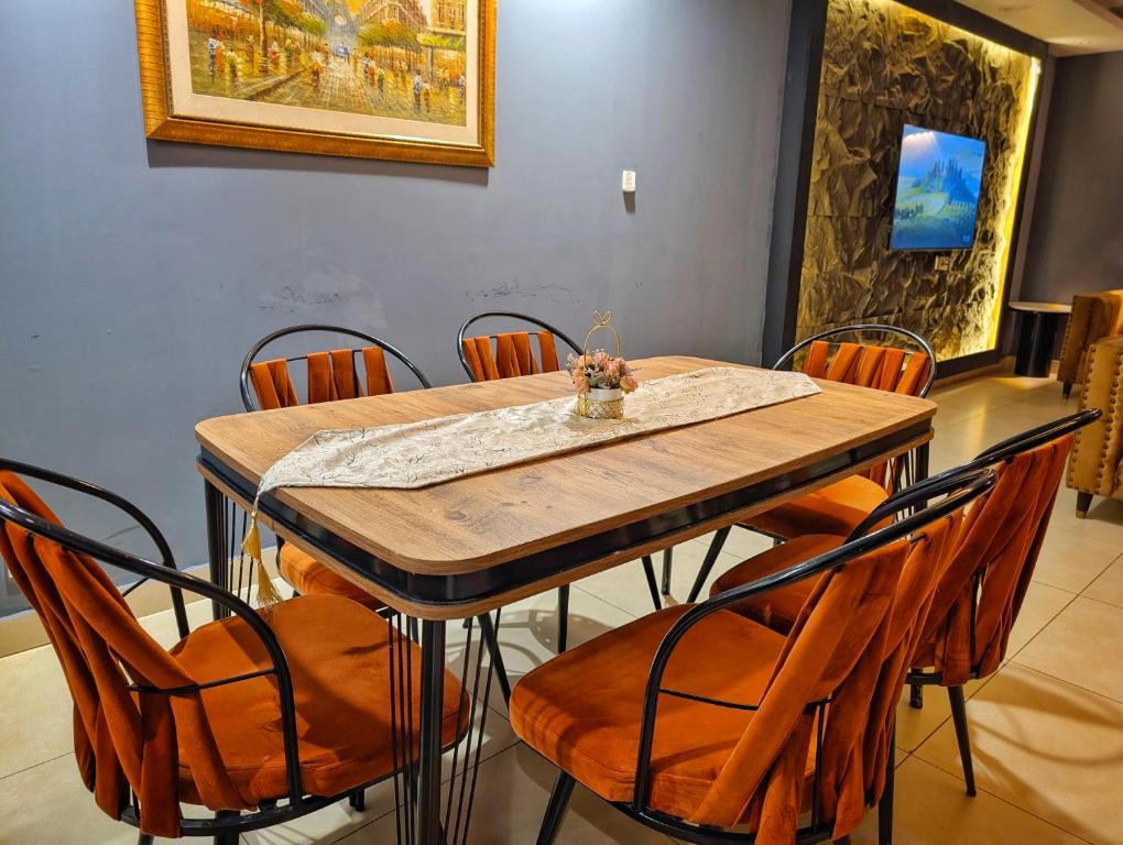 From $17 - Two Bedroom Executive Suite Gold Crest Mall DHA Phase 4, Lahore