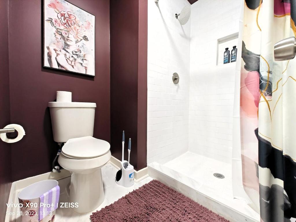 Regal Ranch Retreat, Lawrenceville, GA from $72 - Book Now