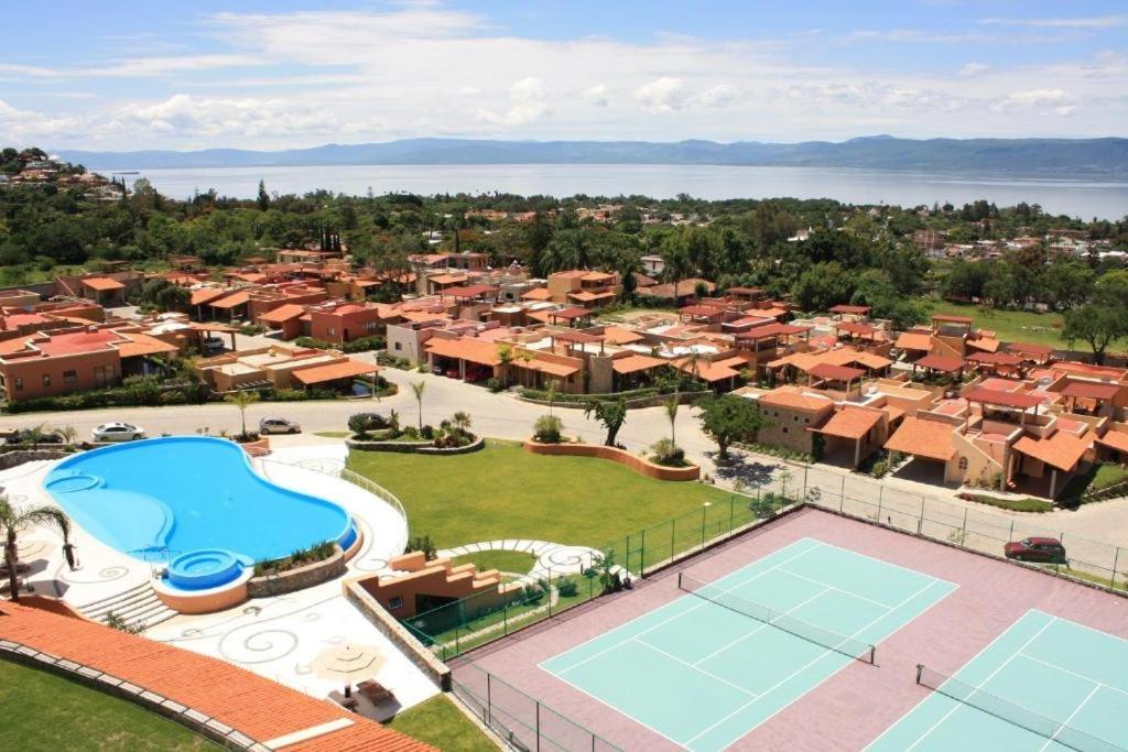 ANANA El Dorado 305 | Pool & Lake Views, Ajijic from $43pp