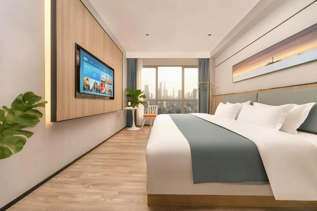 From $92 - Red Sea Grand Hotel (Huafa Ice World, Shenzhen World ...