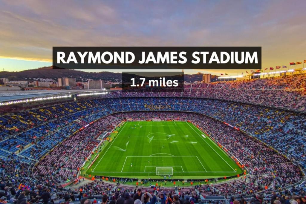 Amazing Studio with Pool and Gym Location, Tampa, FL from $45pp