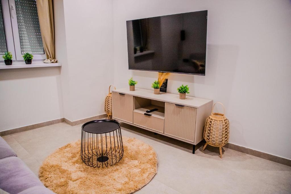 Poets park, Zagreb from €29 - Book Now