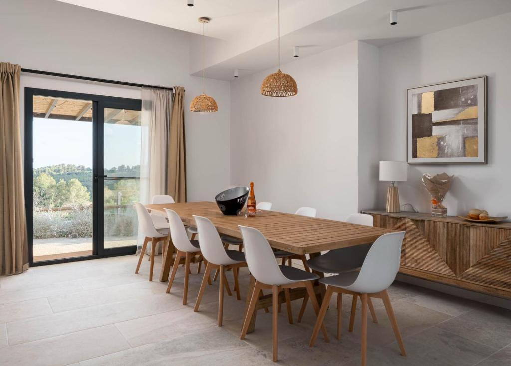 From €51pp - Masia Cal Noia - Rural Villas, Castellví de la Marca