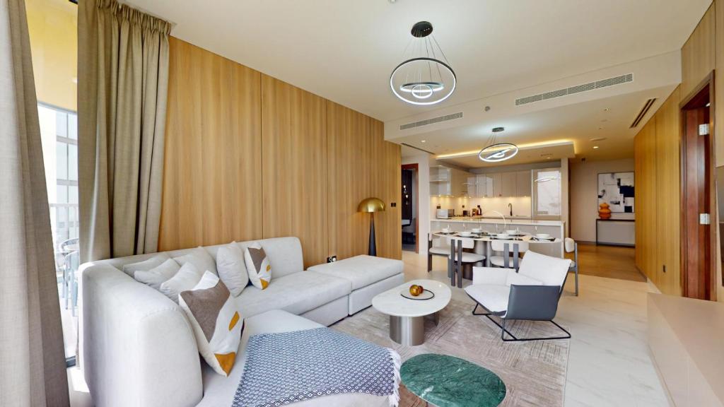 From $53pp - The Crest A - Premium Two Bedroom High-Rise Escape, Dubai