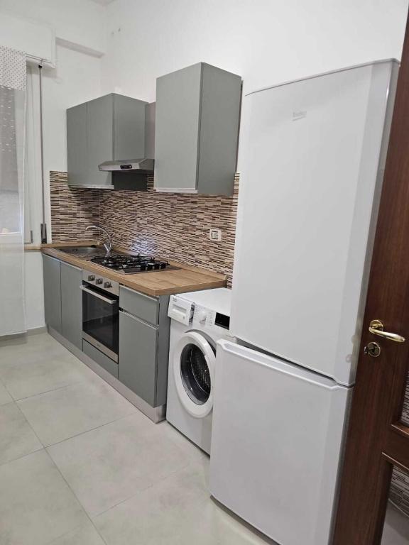 From €79 - Da Margot appartamento ammobiliato, Reggio Calabria