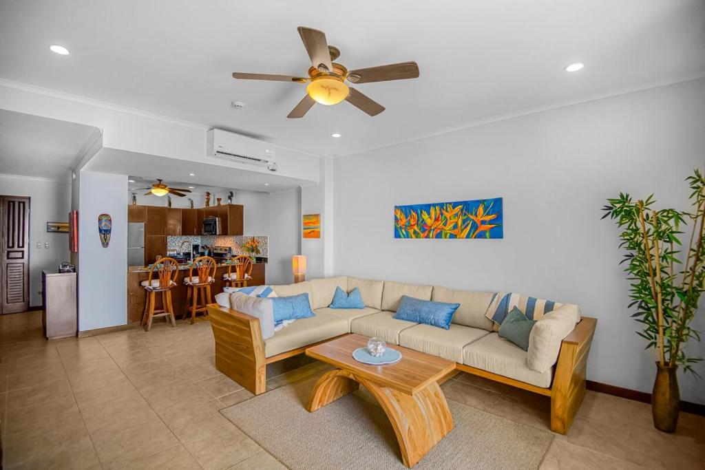 From $45pp - Beachfront view large Condo with Pools PVT luxury patio in ...