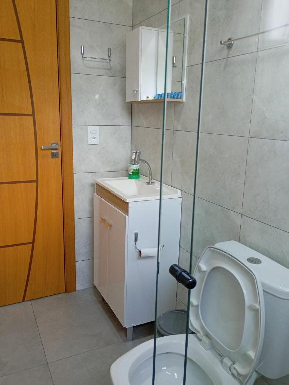 Suítes Flor do Maracujá 02, Chambre chez l'habitant Ponta Grossa