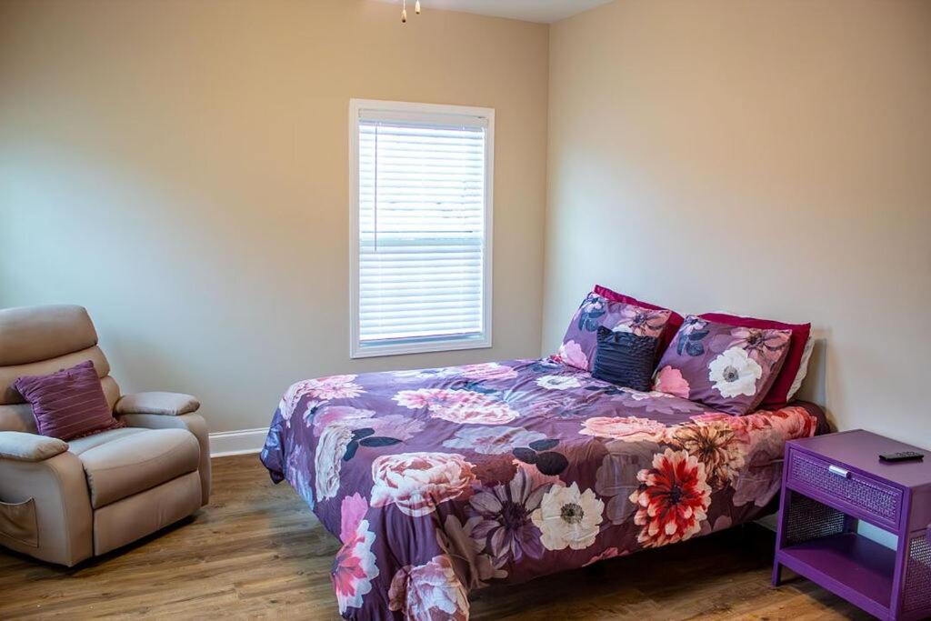 From $69 - Fully Furnished 3BR Subdivision Amenities, Warner Robins, GA