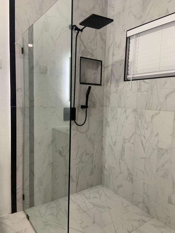 From $91 - Purevibe Villa Portland Jamaica - Ocean view suite, Port Antonio