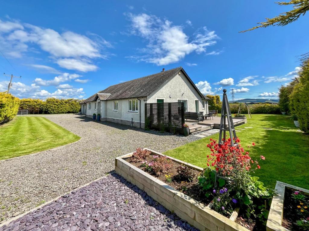 Greenacres, Perth from £43pp - Book Now