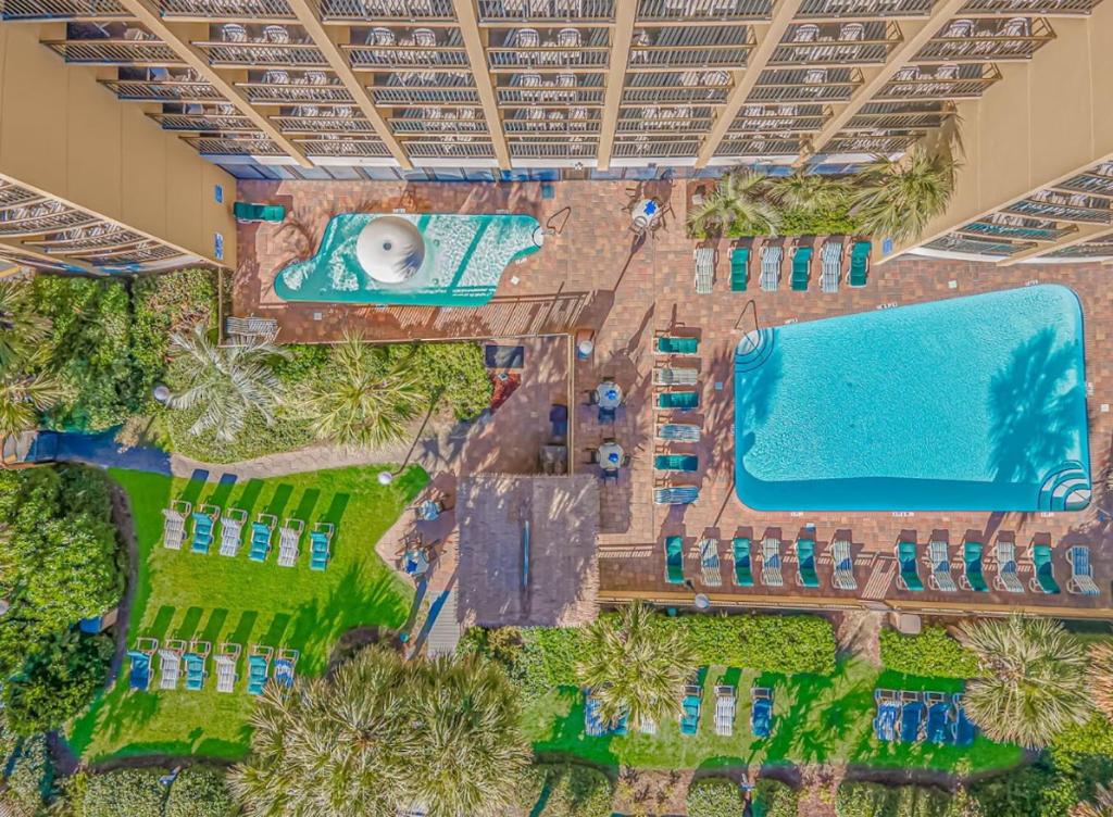 Relaxing Oceanfront Condo - Holiday Pavilion 211 Resort (Myrtle Beach ...