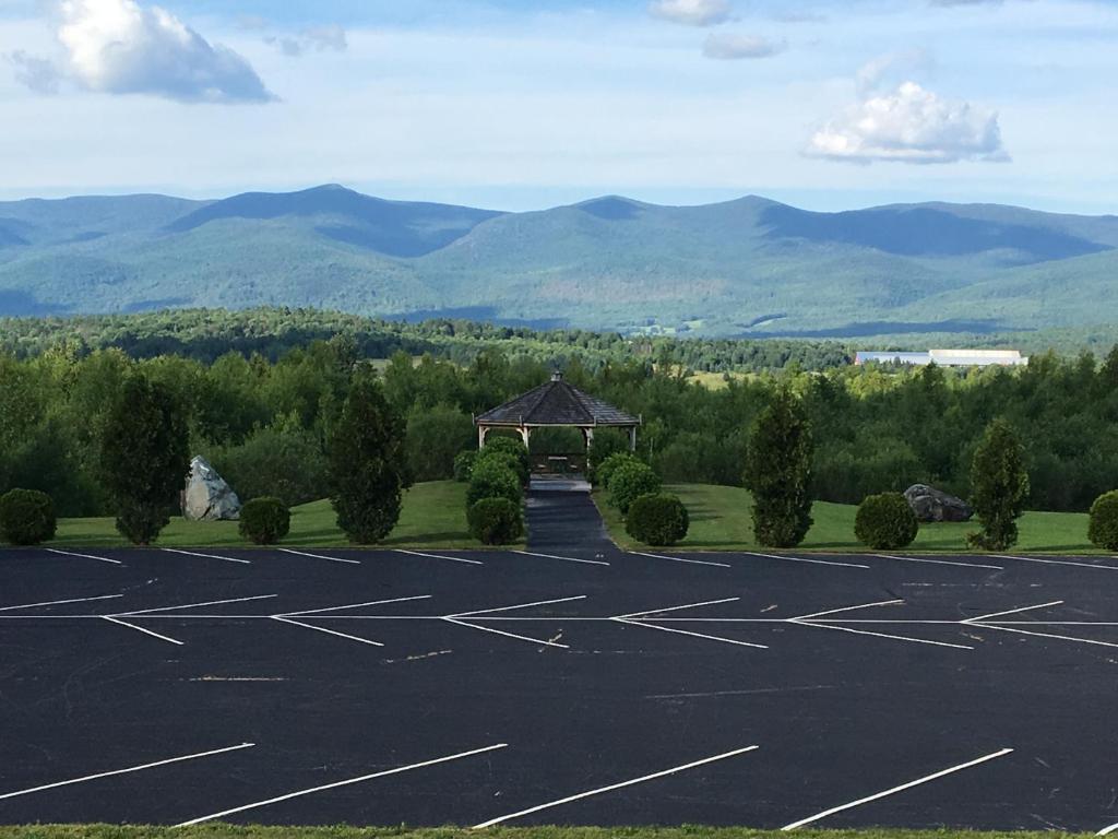 Cabot Inn & Suites, Lancaster (NH) | 2024 Updated Prices, Deals