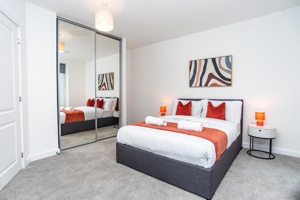 Belgrave Village Apartments, Birmingham from £54pp - Book Now