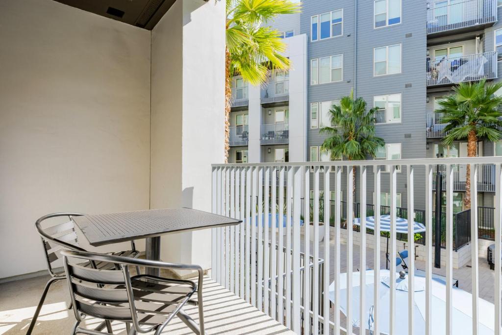 Blueground Milpitas pool nr Great Mall SFO-1951, CA from $56pp