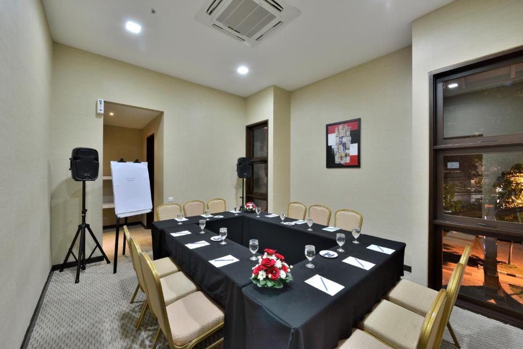 Hotel Serela Merdeka, Bandung | 2024 Updated Prices, Deals
