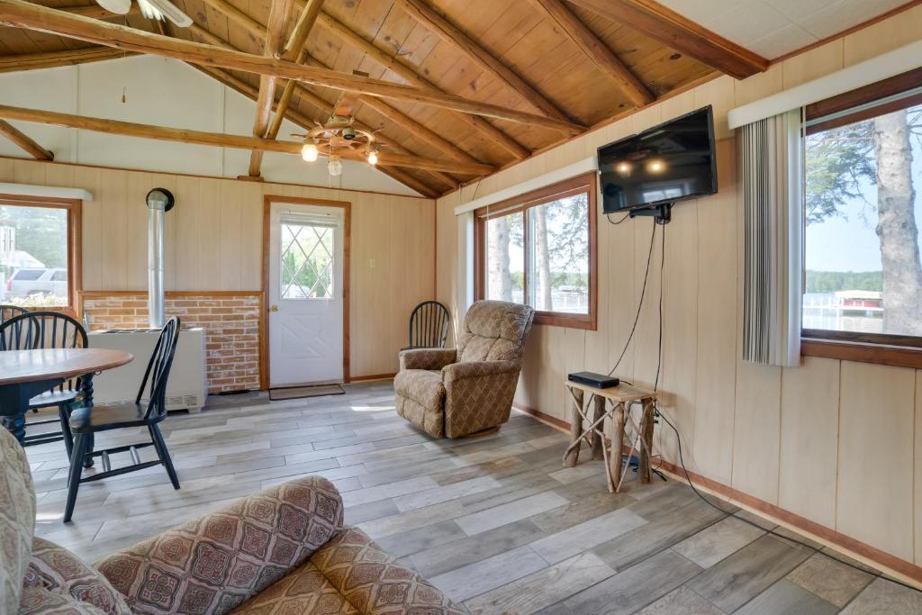 From $52pp - Mullett Lake Cabin with Private Dock and Fire Pit, Indian ...