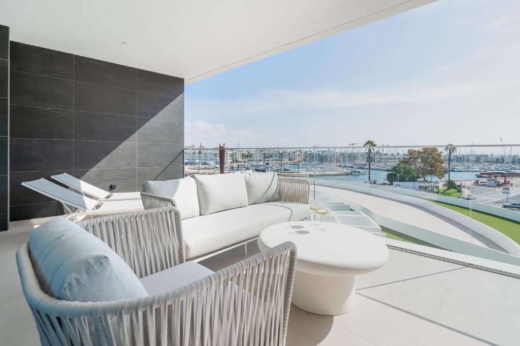 Tideview Residence - Lagos Marina Retreat from €62