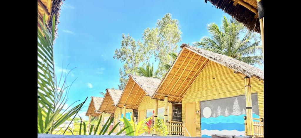 Bliss Hampi Eco Resort from $14 - Book Now