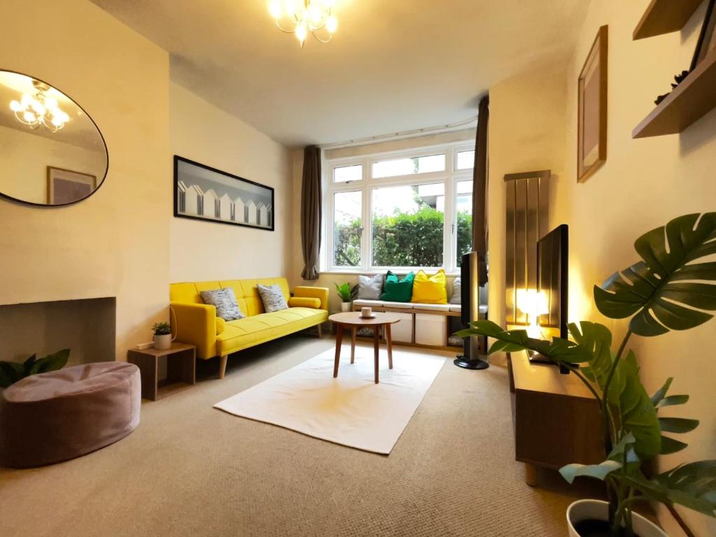 From £48pp - Eclectic London Bridge House - Shard View & Garden