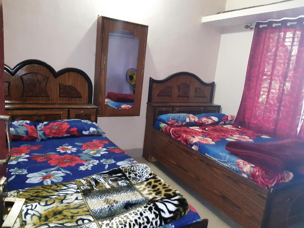 Wood stone step, Napoklu from $15 - Book Now