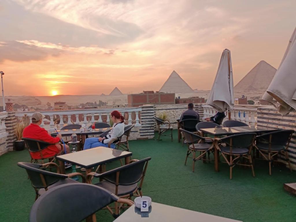 Pyramids star of Khafre, Cairo from $25pp - Book Now