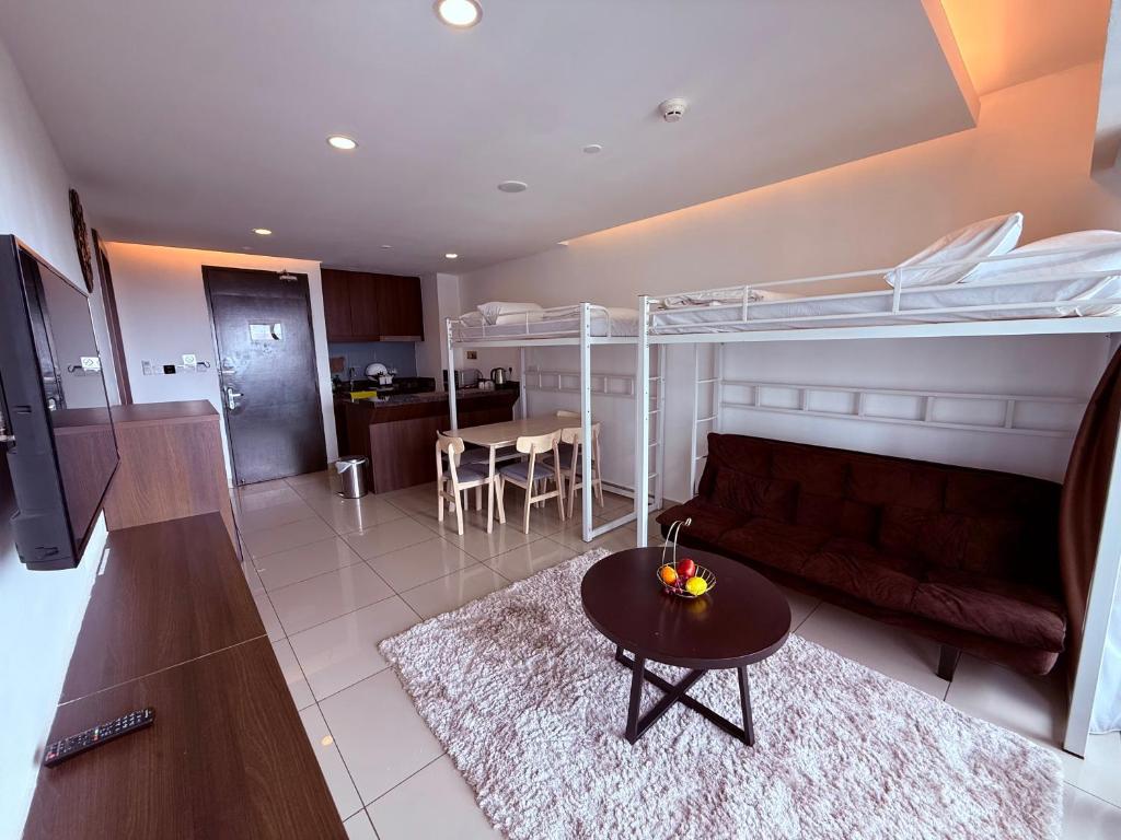 Peak Homes - top hill near Genting Highlands from $66