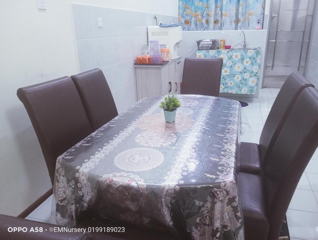 Homestay Bajet EM1 Pantai Remis PK from $90 - Book Now