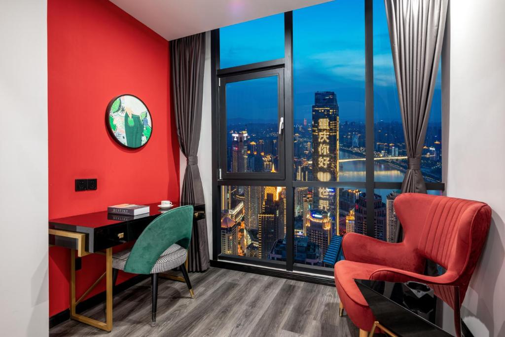 From $87 - Chongqing Jiangmu High-Altitude River View Hotel