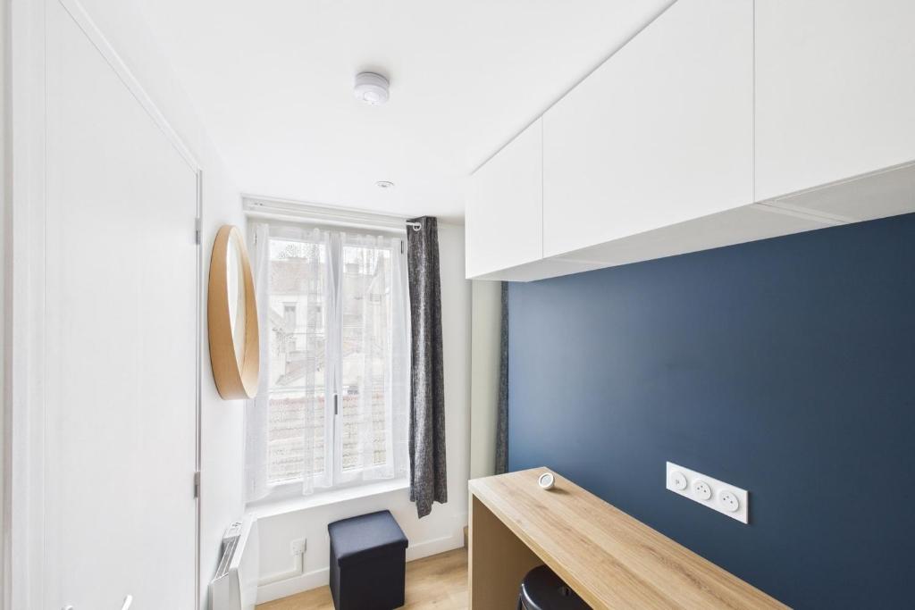 Ambre Topaze, Troyes from €59pp - Book Now