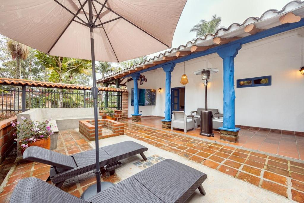 Sweet Helen Casa Santa, Rionegro from $15 - Book Now