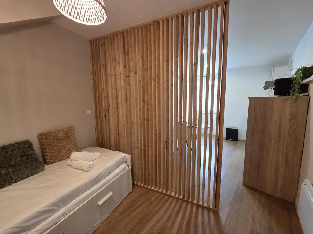 From €56pp - Le Simba - grand studio avec Wi-Fi, Ruelle sur Touvre
