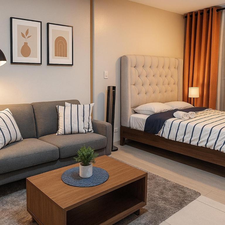 From $14 - BGC Luxe Stay Facing Uptown Mall & Grand Hyatt, Manila