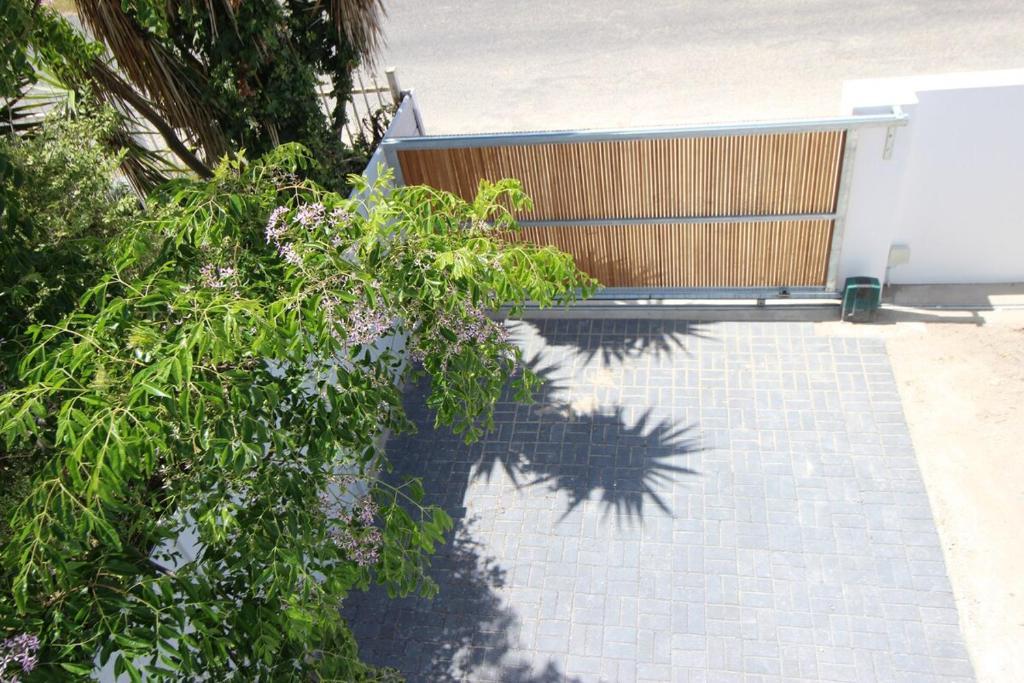 From $31 - Newly Rennovated 4-Bed Family Home Near Cliff Path, Hermanus